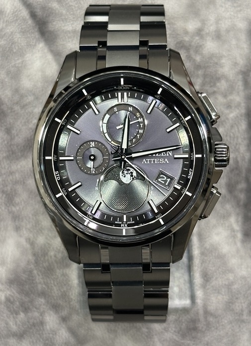 CITIZEN ATTESA】月を纏ったシチズンだけのチタニウムウォッチ CITIZEN ATTESA】月を纏ったシチズンだけのチタニウムウォッチ